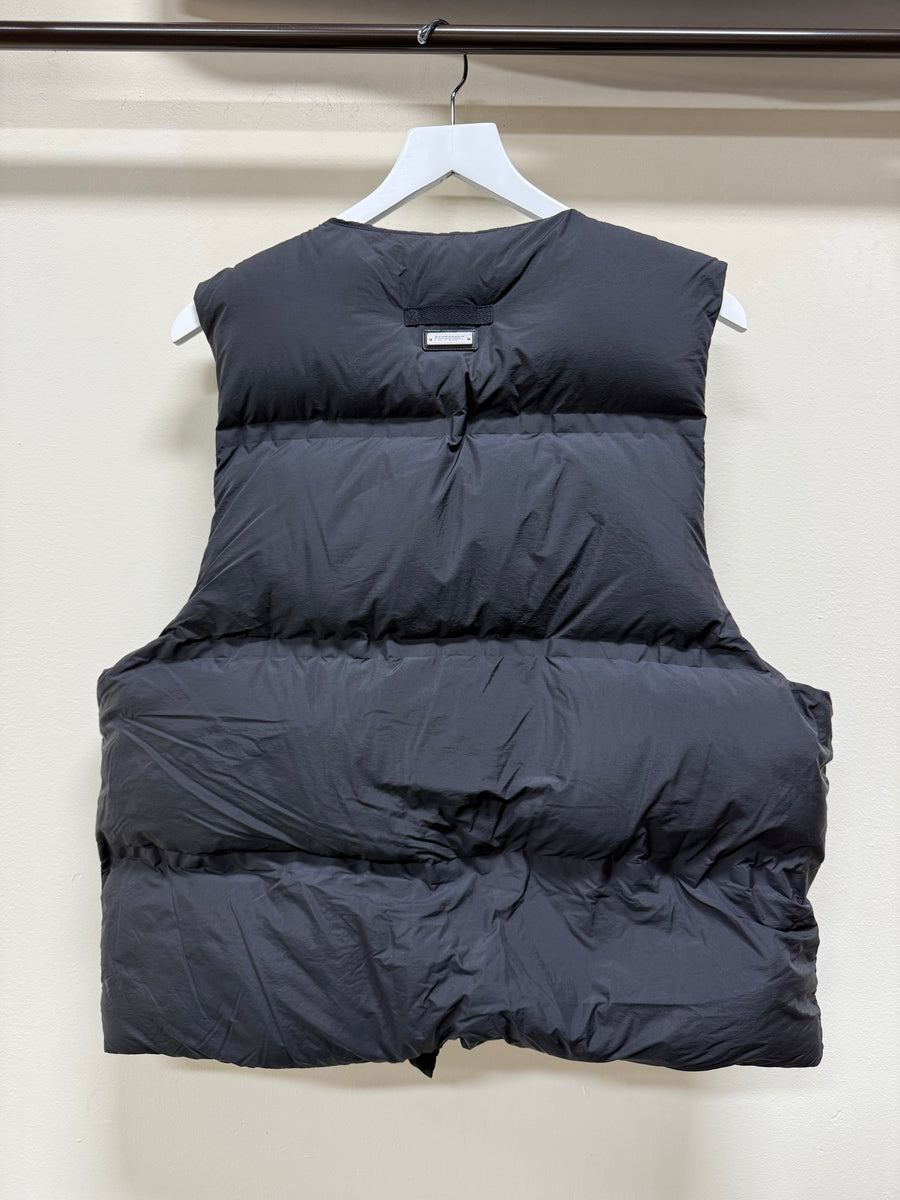 Represent Puffer Vest Sz L – HN Shop