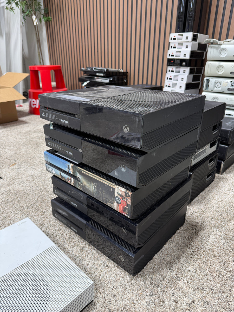 Broken Xbox One For Parts – HN Shop