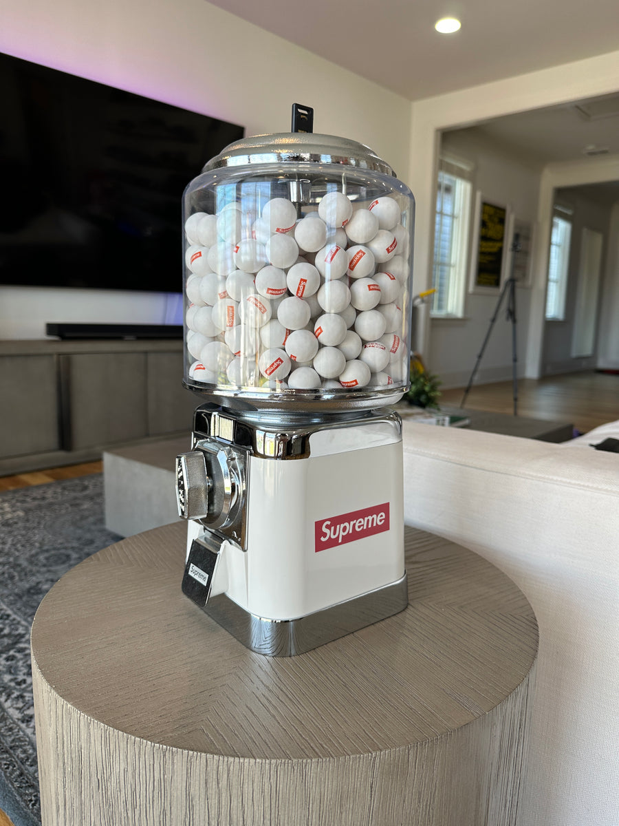 Supreme Beaver Gumball Machine – HN Shop